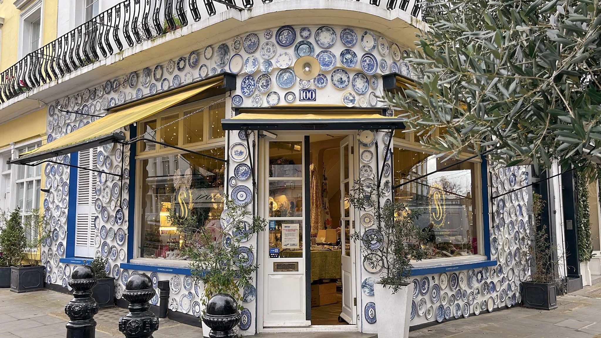 Things to do in Notting Hill: charming shops and colourful streets