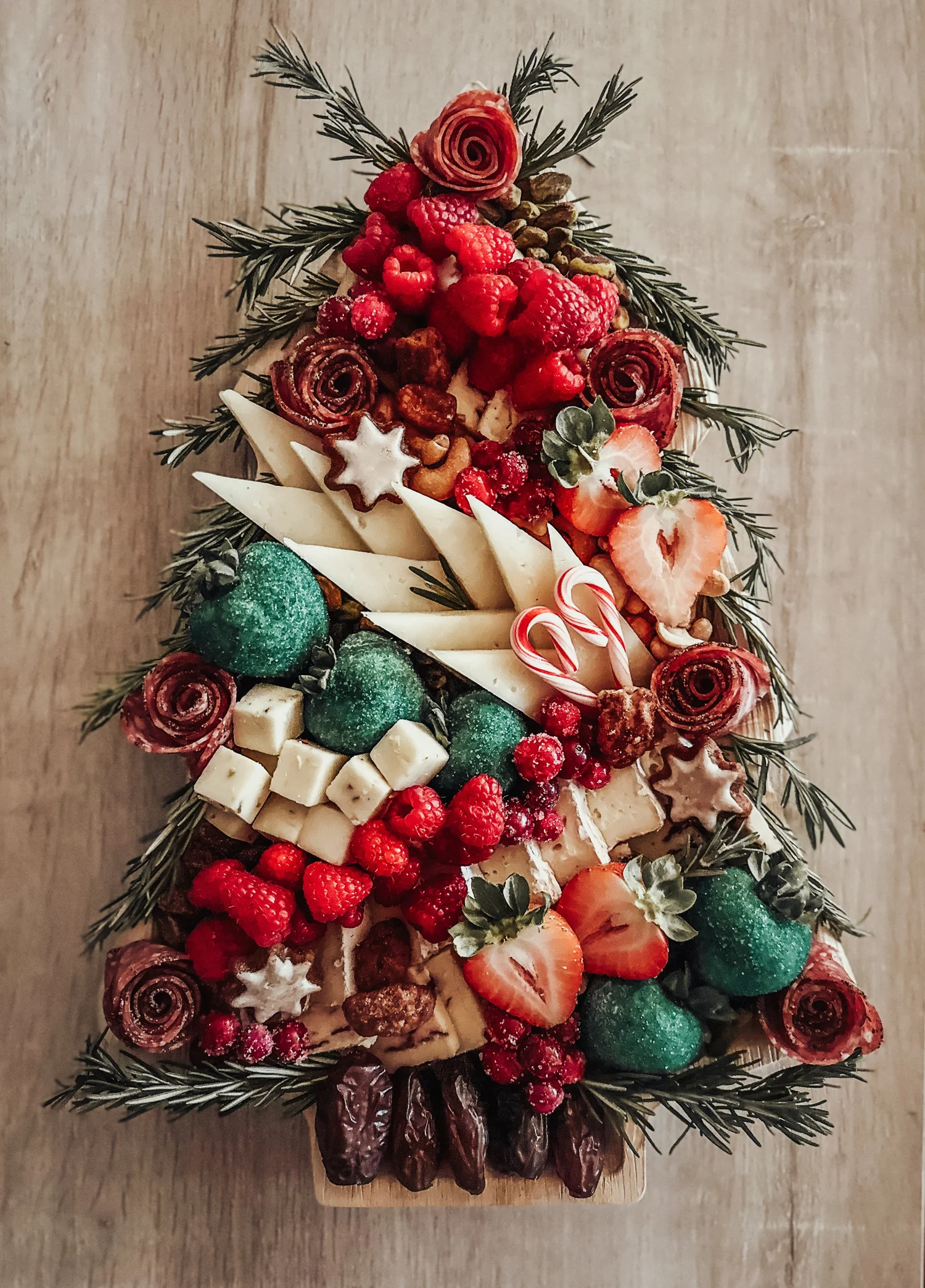 Alaska Berry & Board | Discover Elegant Catering Today