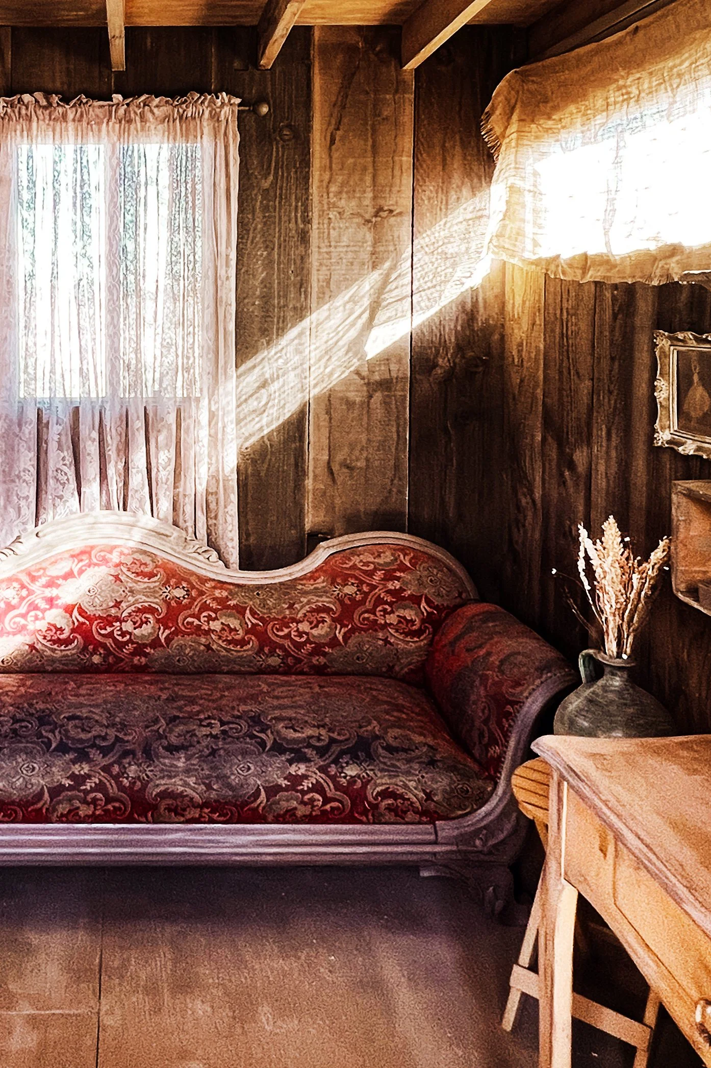 Western Saloon Set + Moroccan Lounge Set — LA Desert Studios