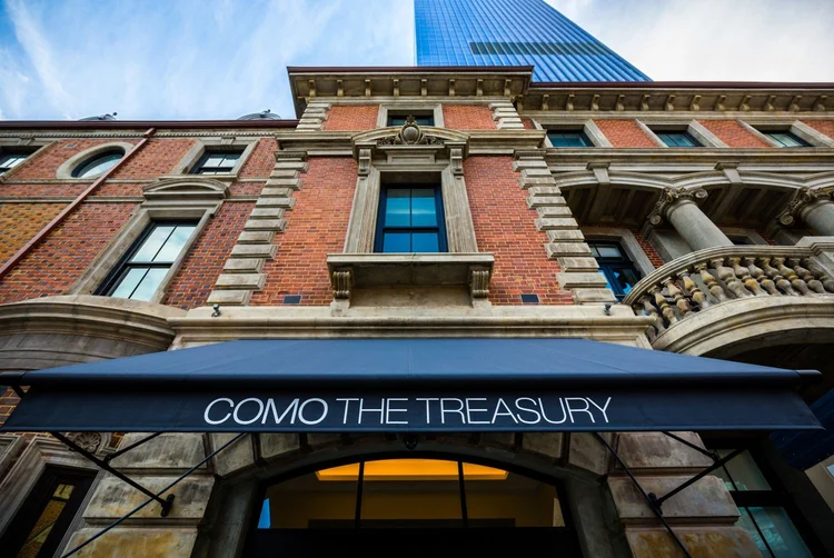 COMO The Treasury Hotel