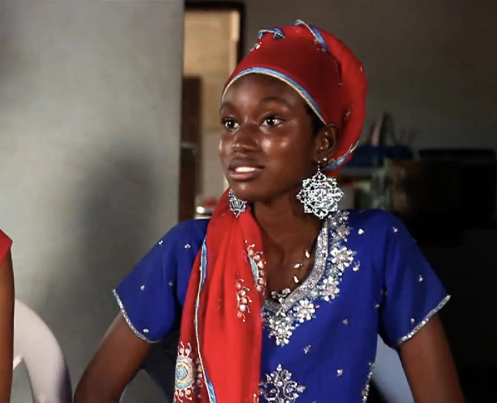 Community art projects in Liberia — Colors of Connection