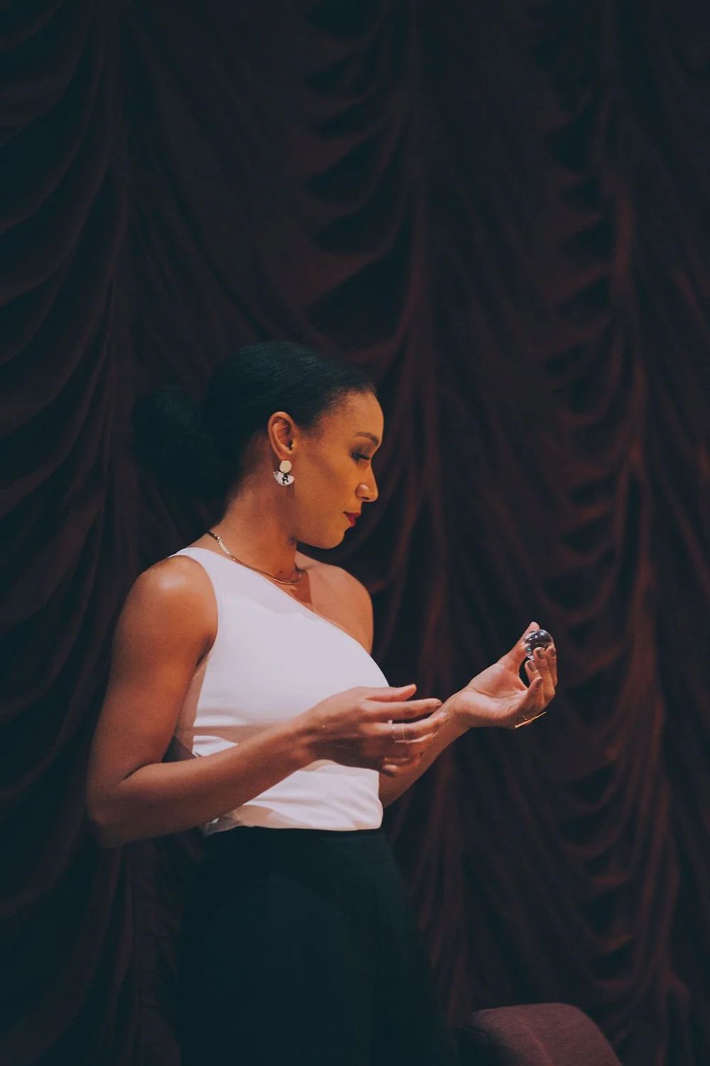 Nicole Cardoza Magician: Upcoming Shows — Nicole Cardoza