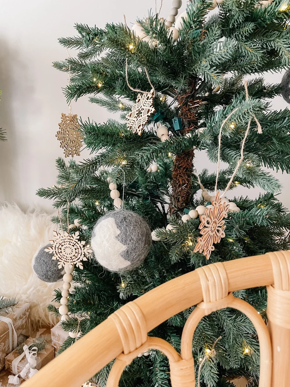 Holiday Photography Set Design | Vintage Nordic — Kierstin Smyth Design ...