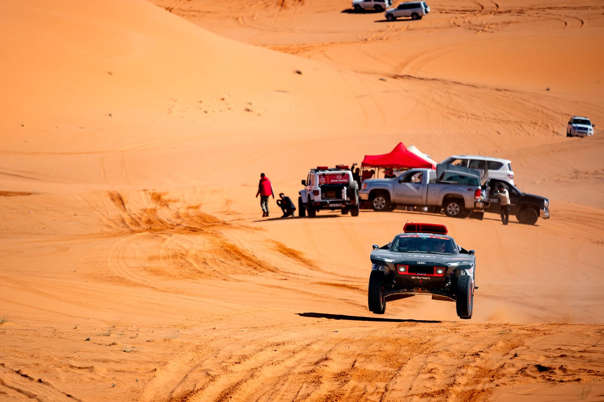 4x4 Offraod Adventure Tour to the Dakar Rally in Saudi Arabia — Dakar ...
