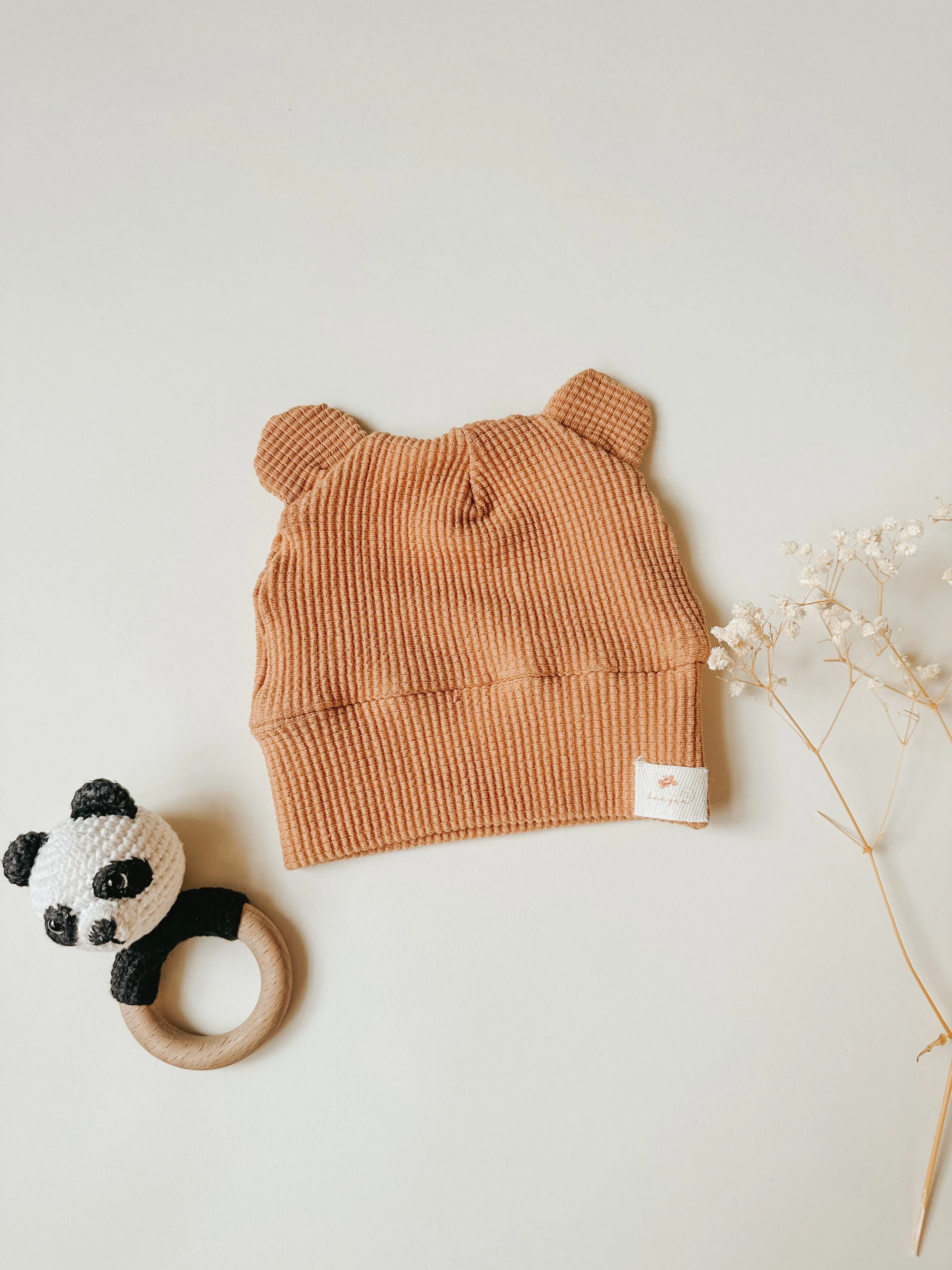 Beezee Handmade Neutral Baby Accessories