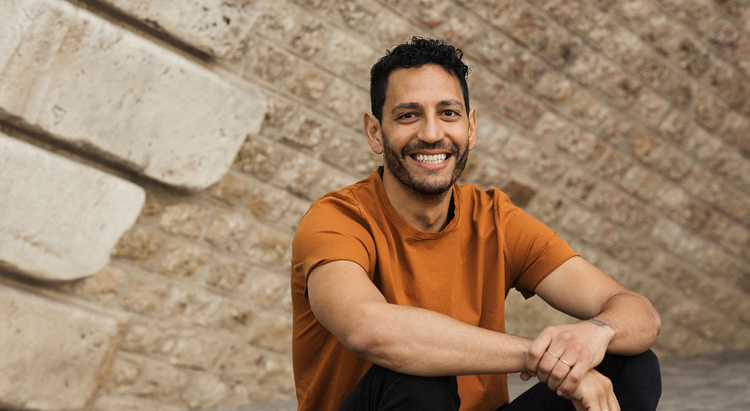 Christopher Rivas - Author, Storyteller, Actor