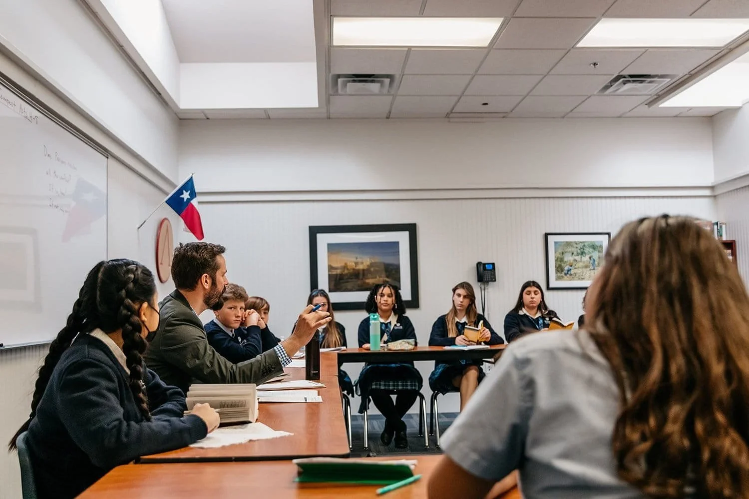 Integrated Humanities Program — Valor Education