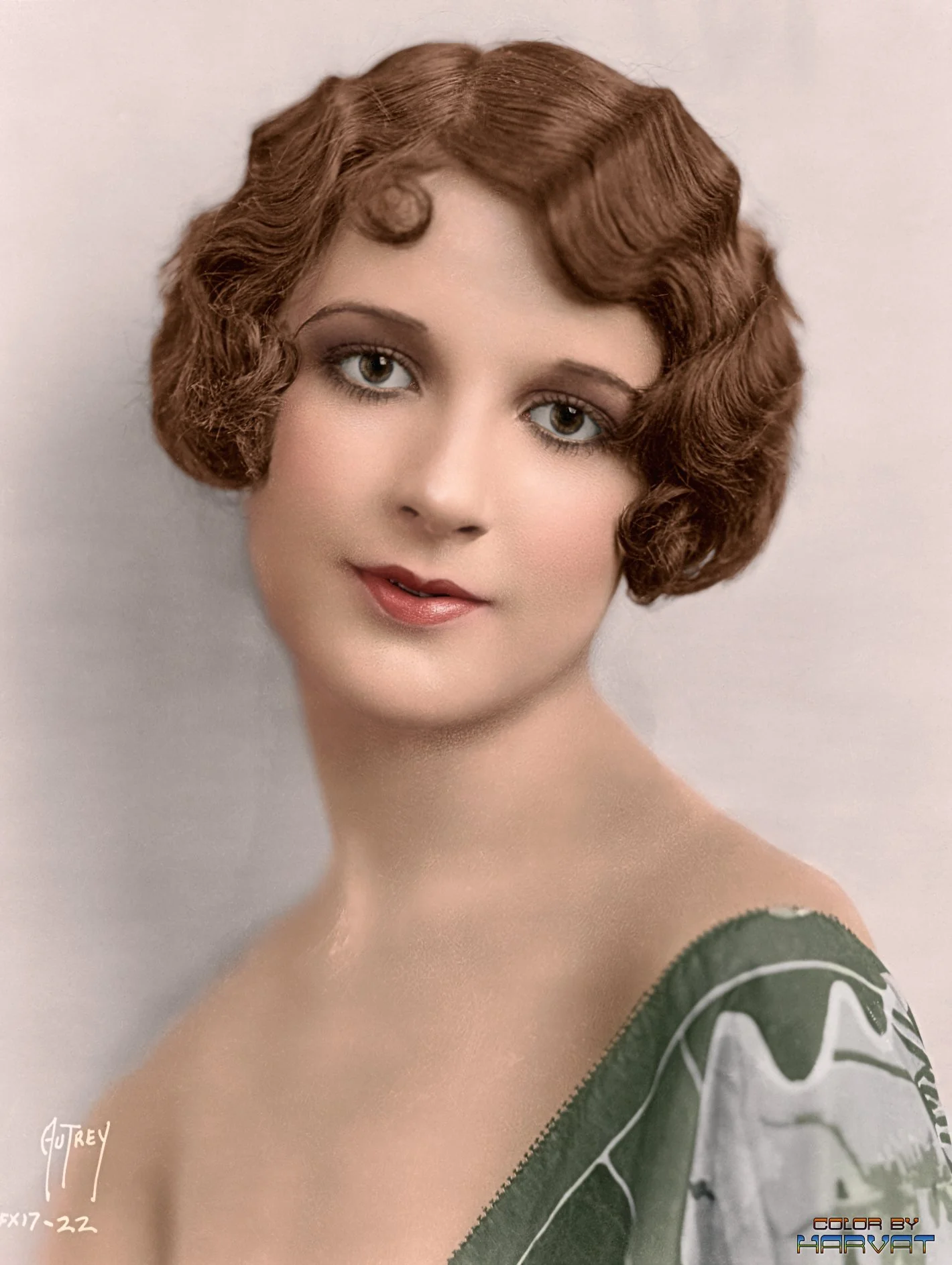 Sally Phipps Harned (mother) — Bob Harned Family
