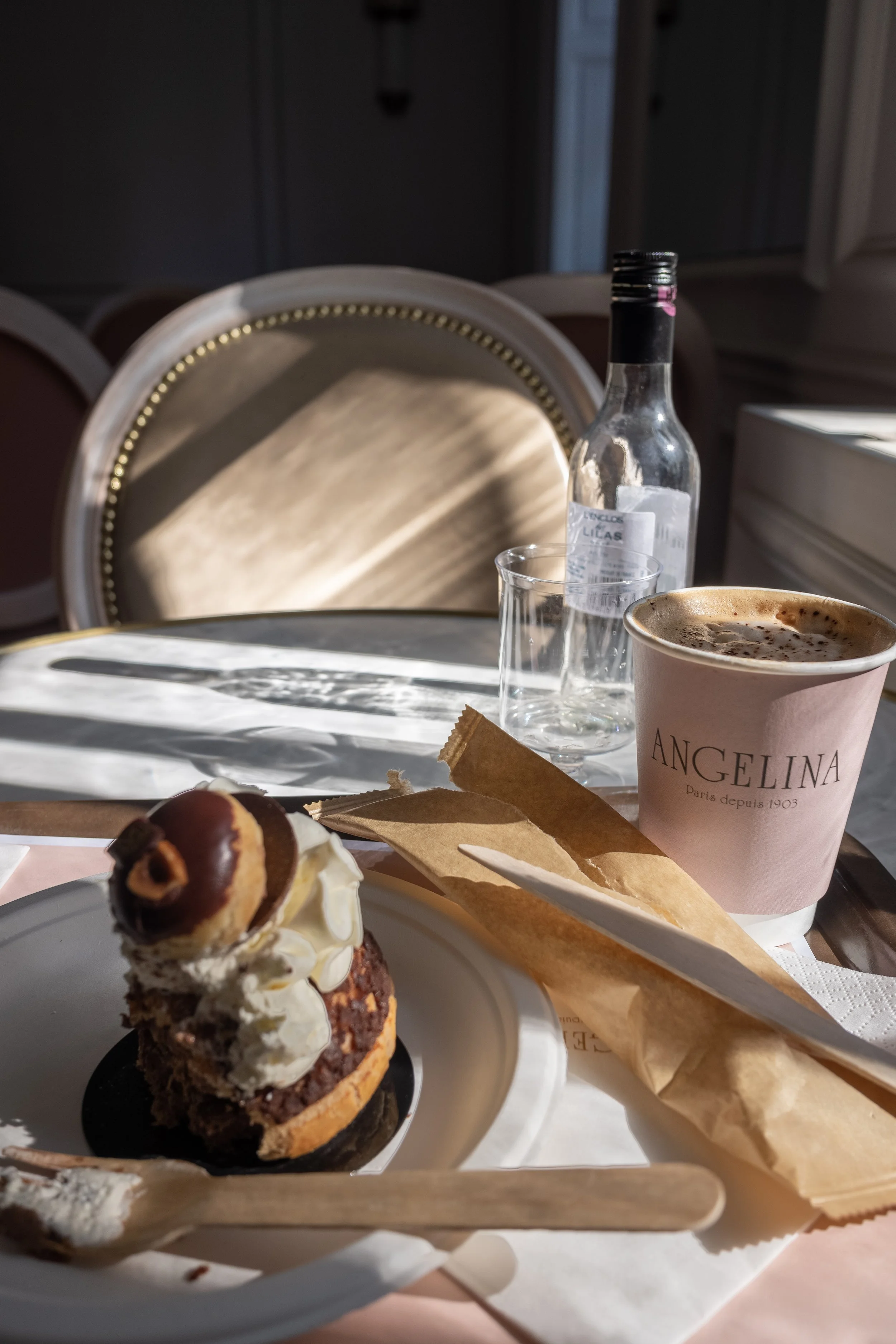 Everything is art — Ma Reine