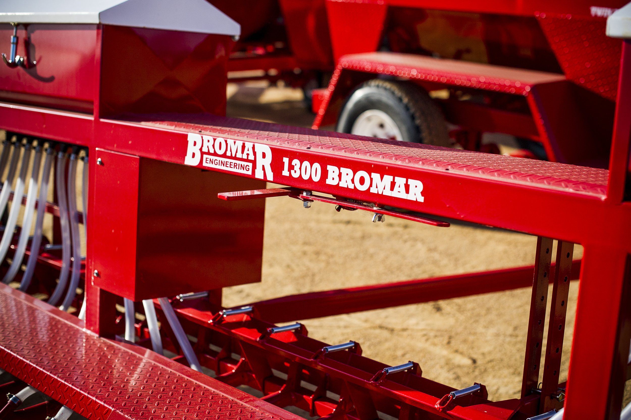 Band Seeder — Bomar Engineering