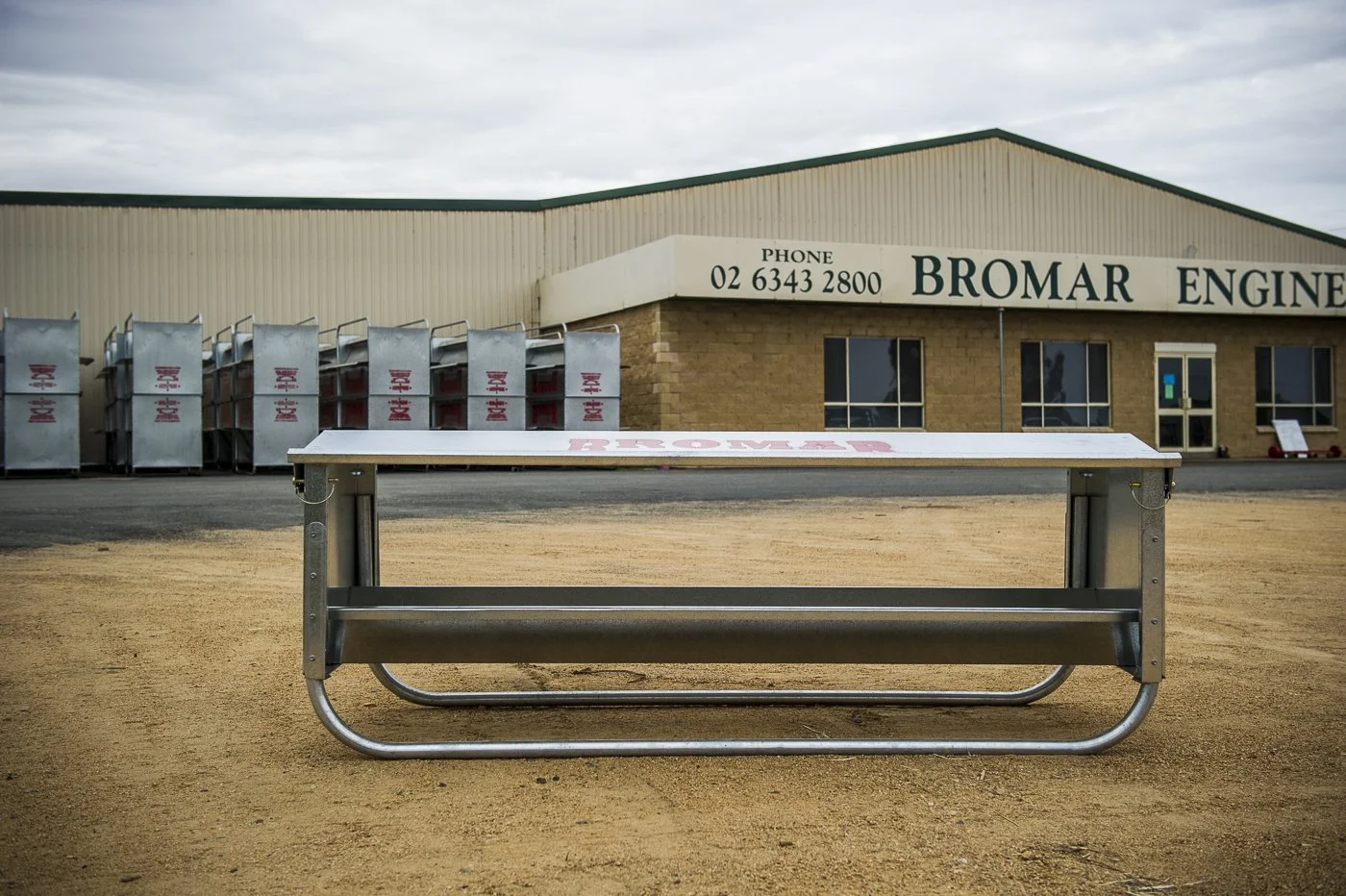 Loose Lickfeeder — Bomar Engineering