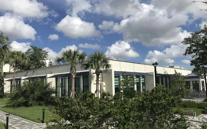 PLANTATION POINTE | Campus Renovation | Torburn Partners — Blue Water ...