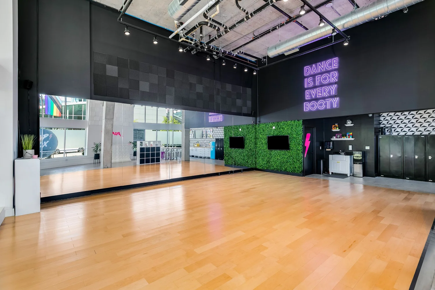 Kids + Teen Classes | U-District — PopRox Dance Studio