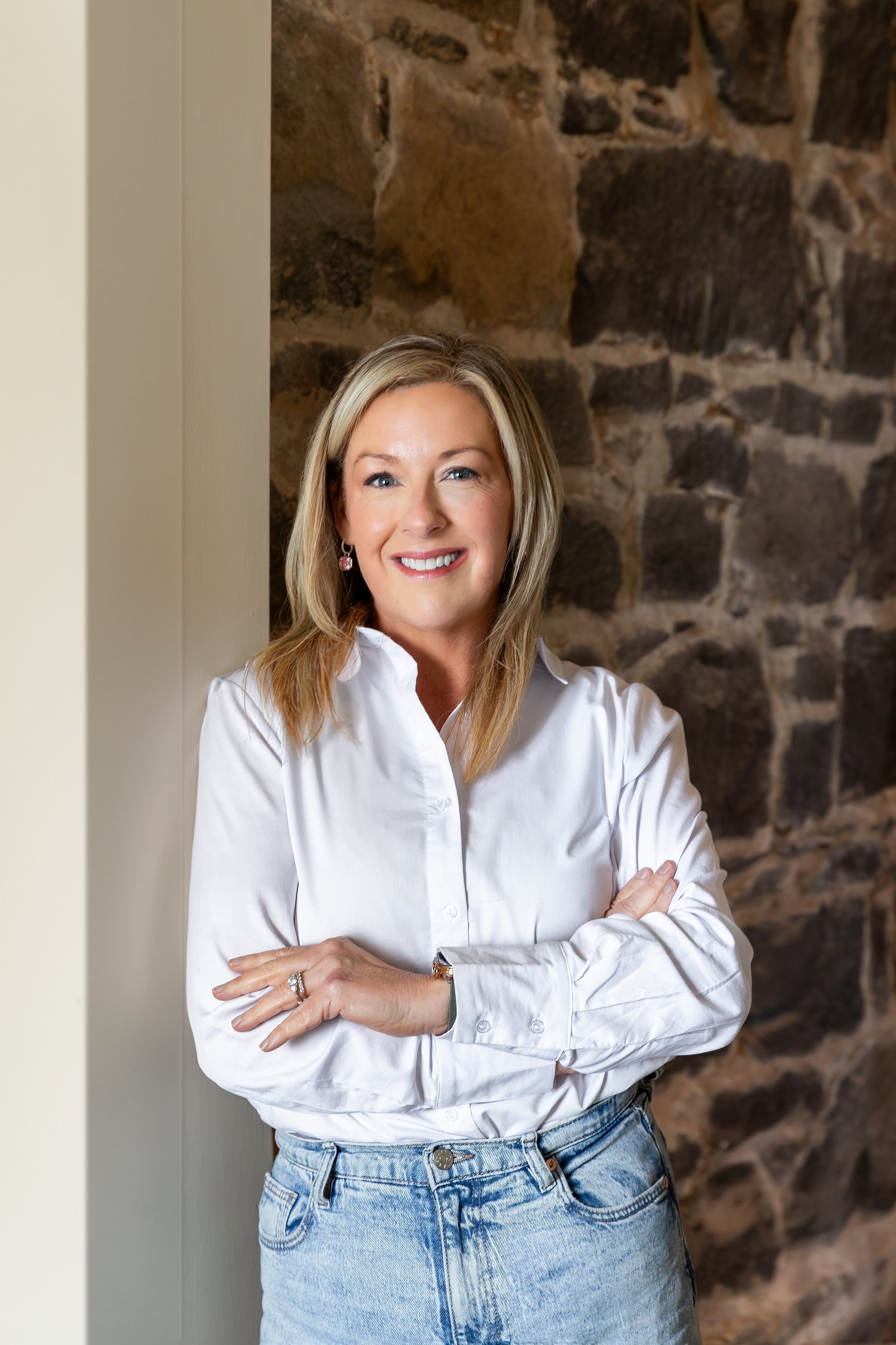 Simone Patrice | Psychic Medium & Energy Healing Therapist.