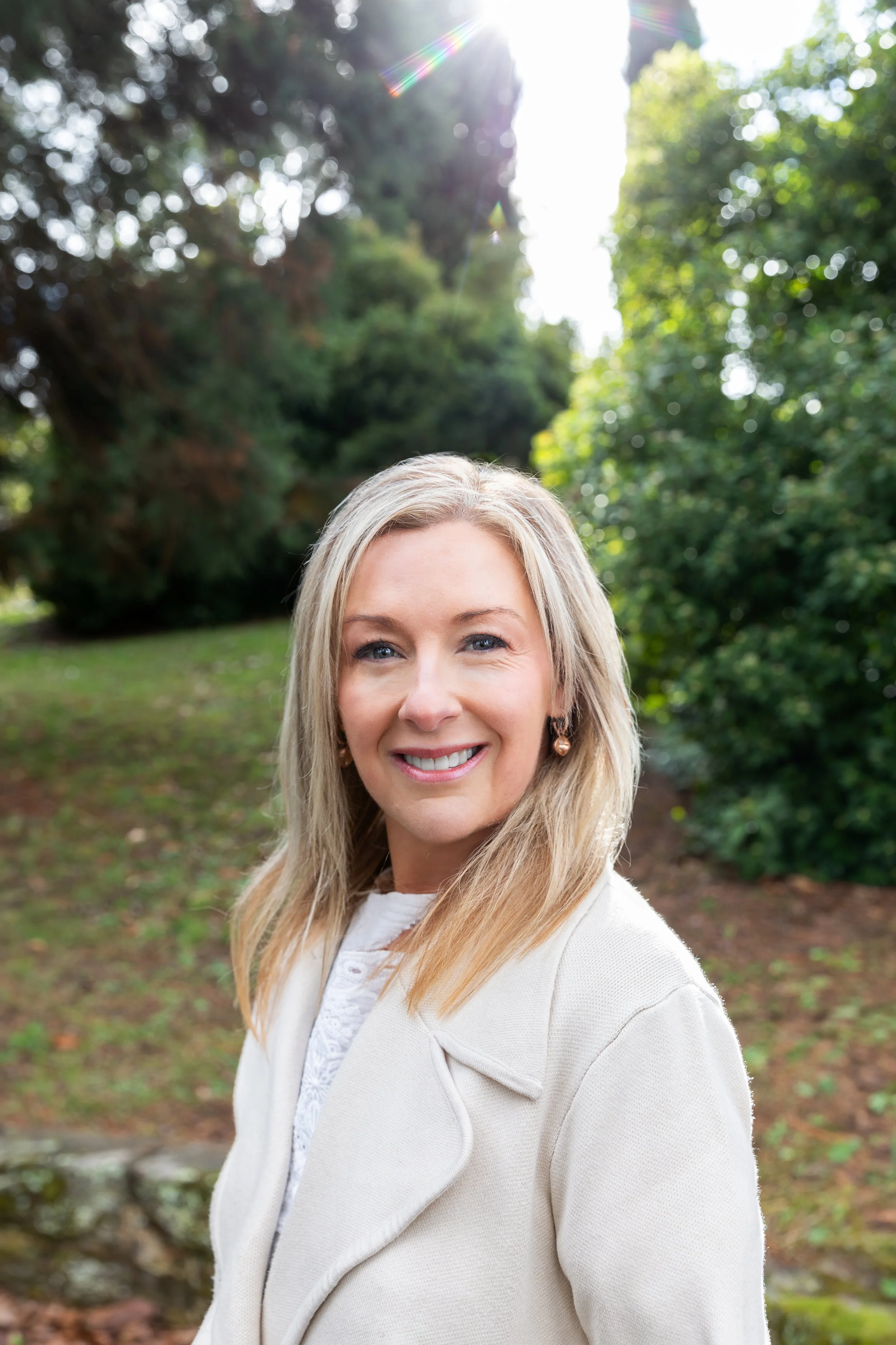 Simone Patrice | Psychic Medium & Energy Healing Therapist.