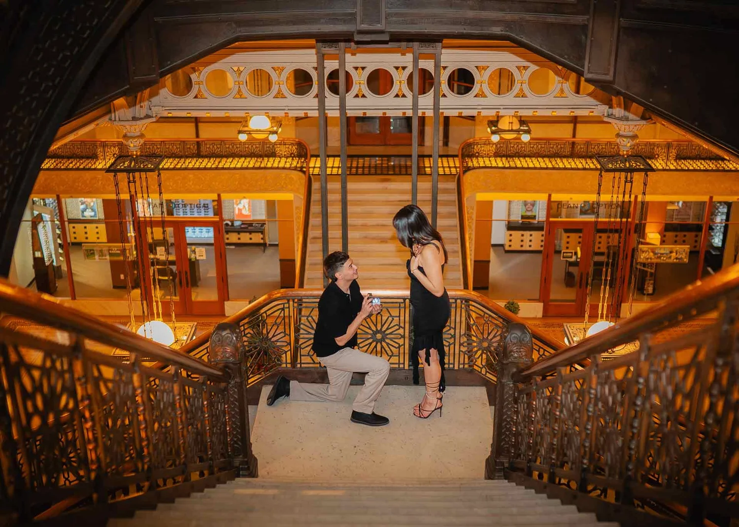 How To Propose At The Rookery Building Chicago — Caleb Schaftlein