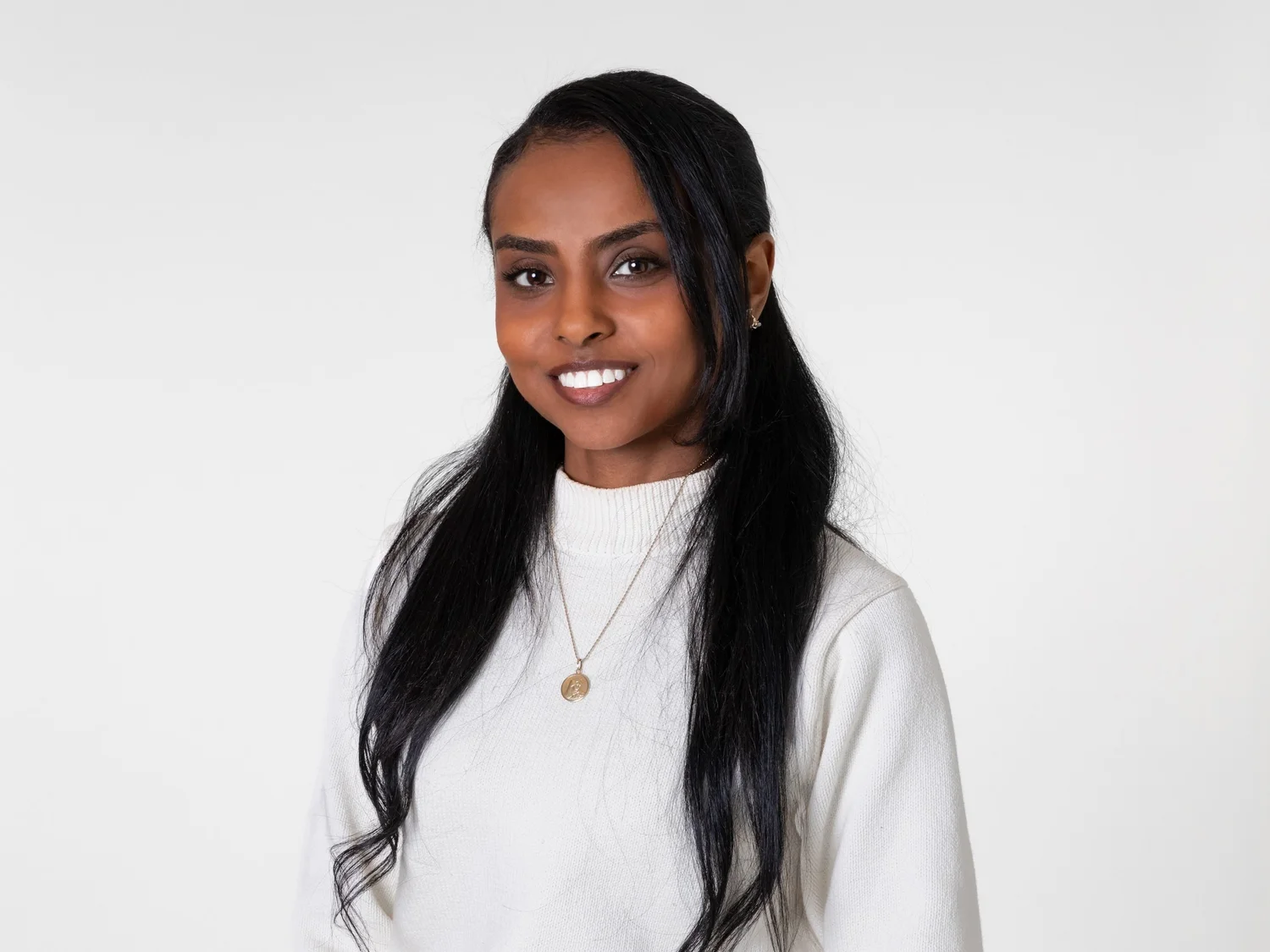 Members | Meet Our Expert Team — Linea 5