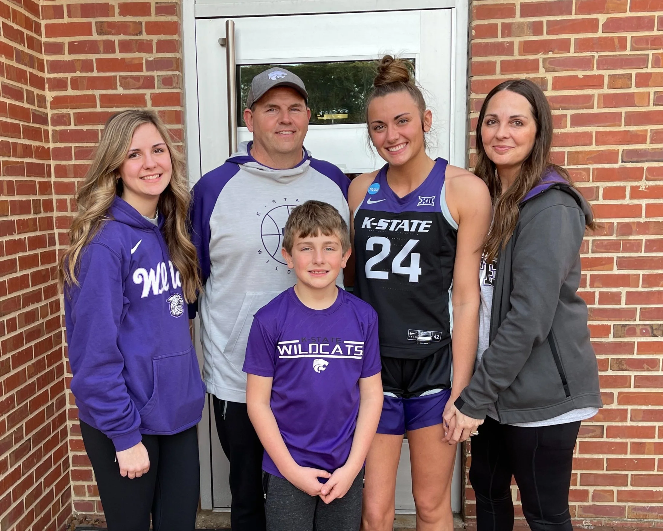 About Us — Divine Vineyard & Venue Divine Venue