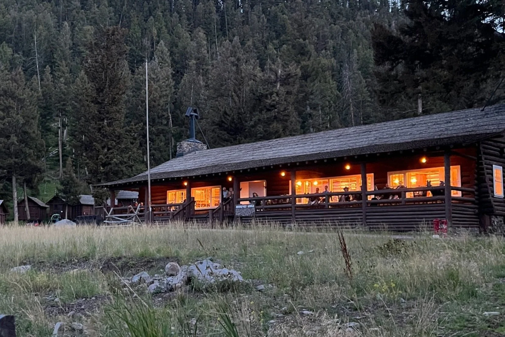 The Ultimate Guide on Where to Stay in Yellowstone