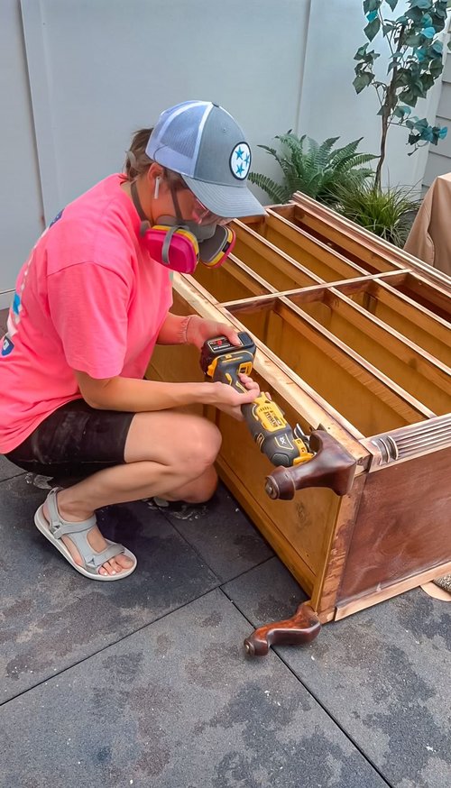 How to Use a Multi Tool — Breezing Through