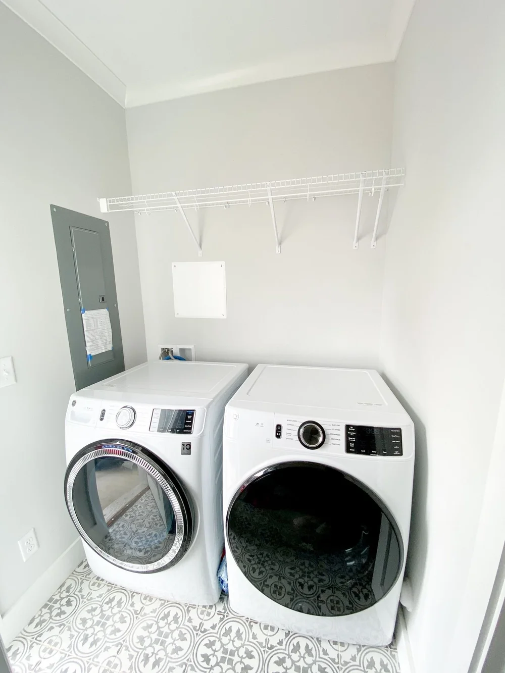 Custom Laundry Room Build — Breezing Through