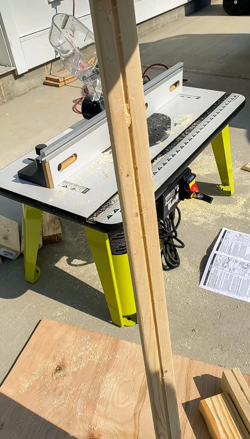 How to Use a Router & Router Table — Breezing Through