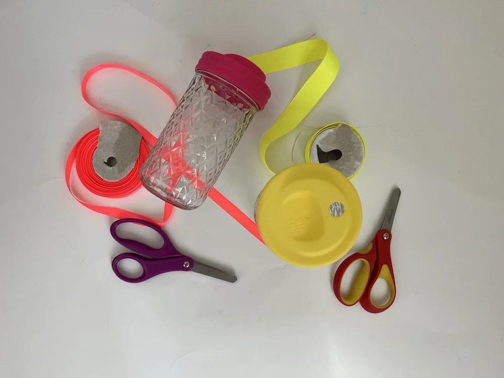 Yarn Cutting- An Easy Way to Practice Scissor Skills for Toddlers and ...