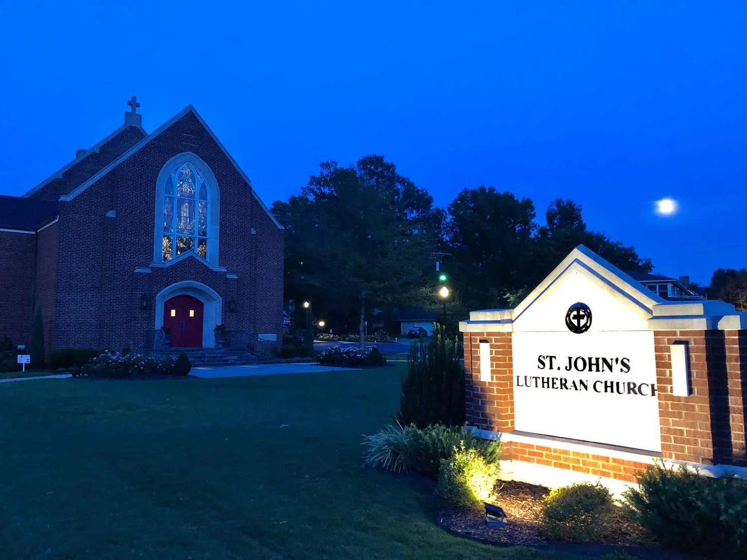 Worship Services — St. John's Lutheran Church Spartanburg
