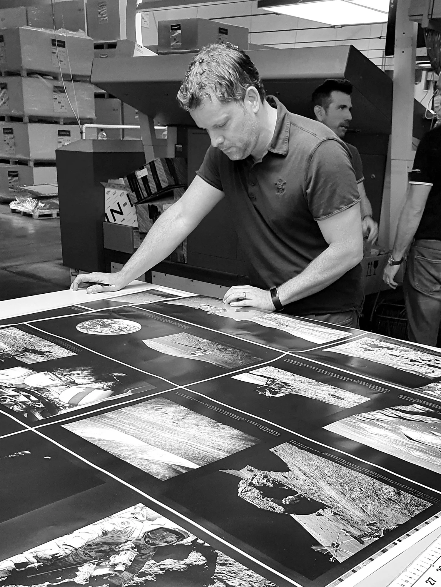 Apollo Remastered - The Ultimate Photographic Record