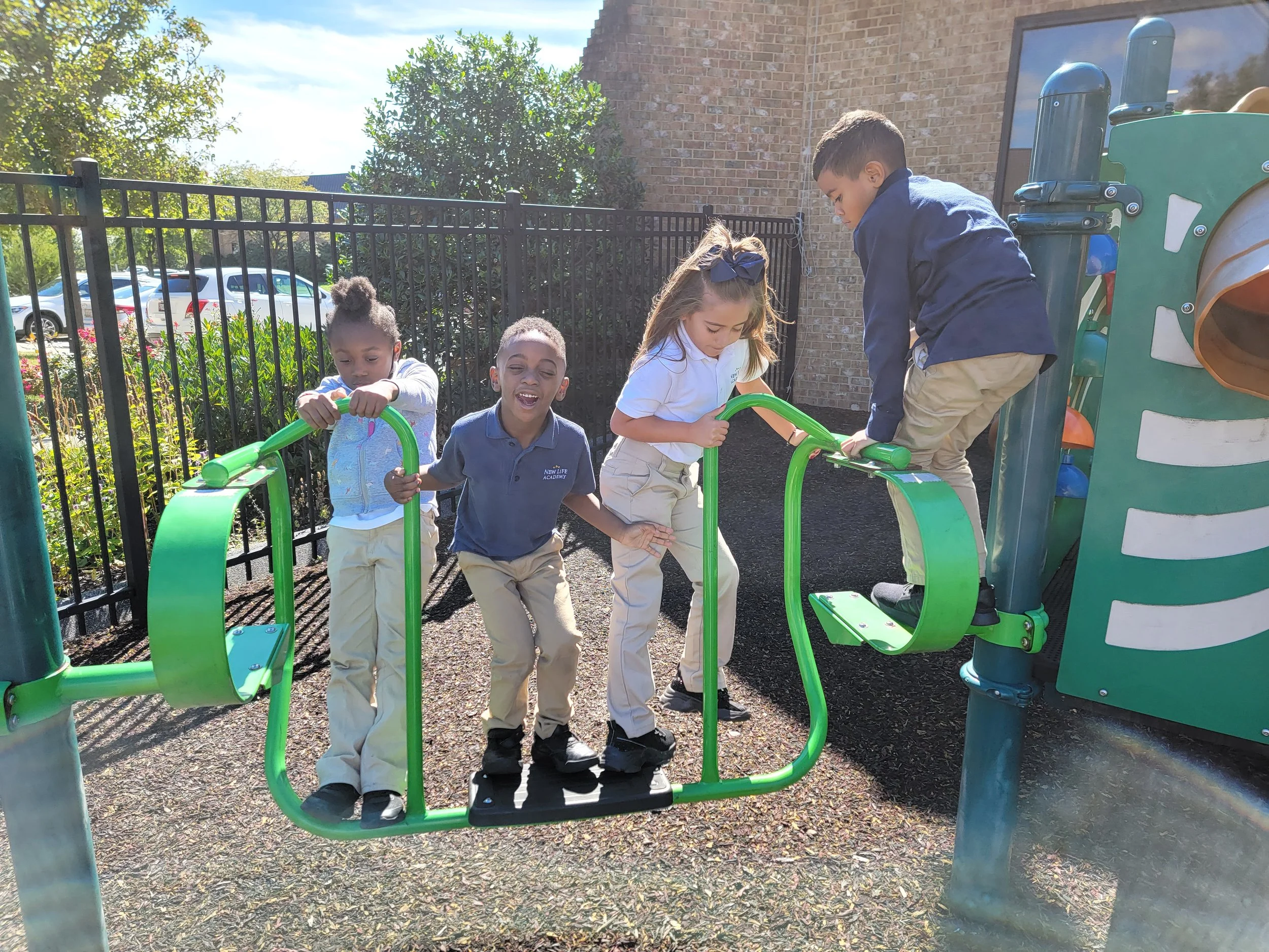 Mission & Vision of school — NEW LIFE ACADEMY