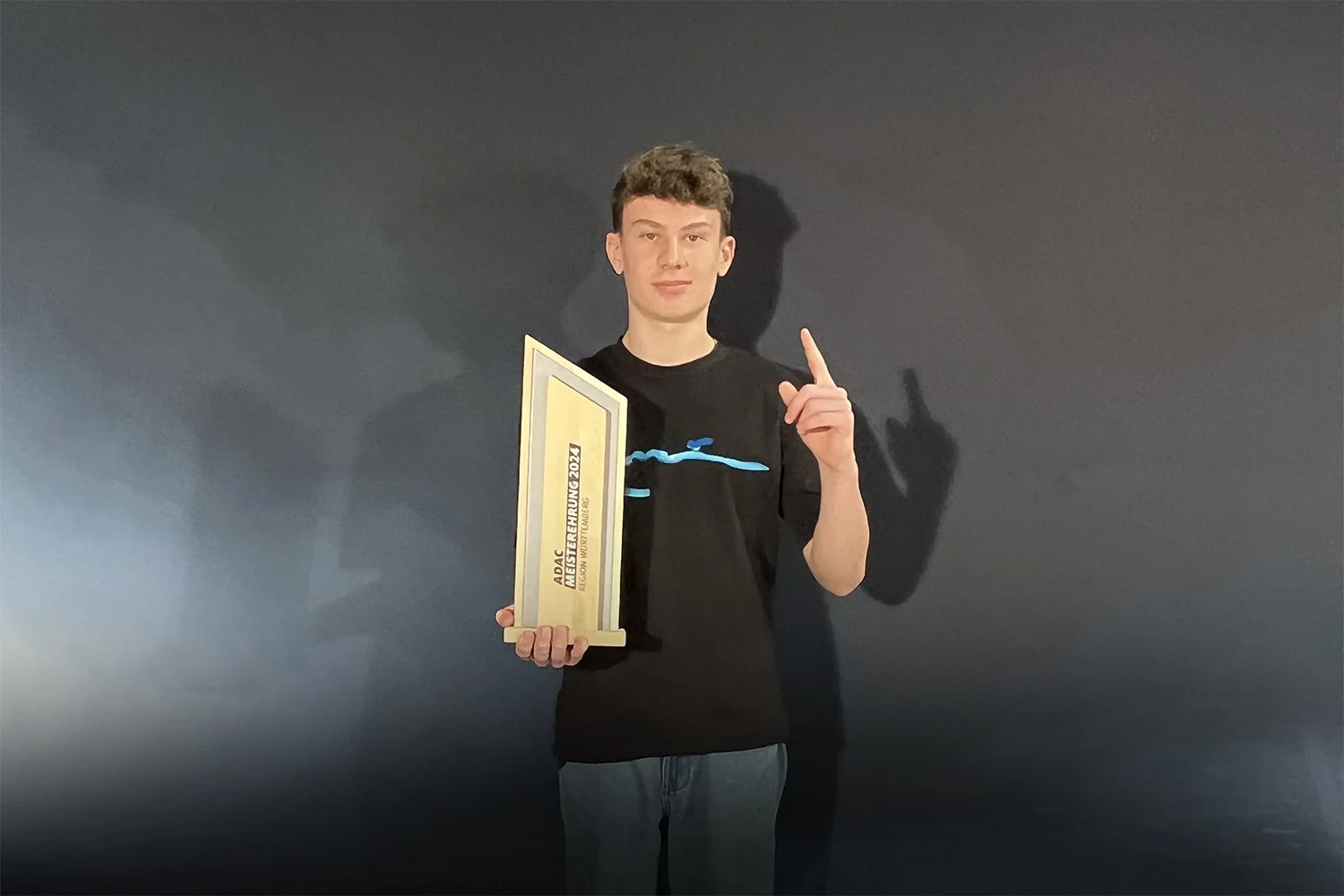 Sim racer Sean Terre makes his motorsport debut in NXT Gen Cup — NXT ...