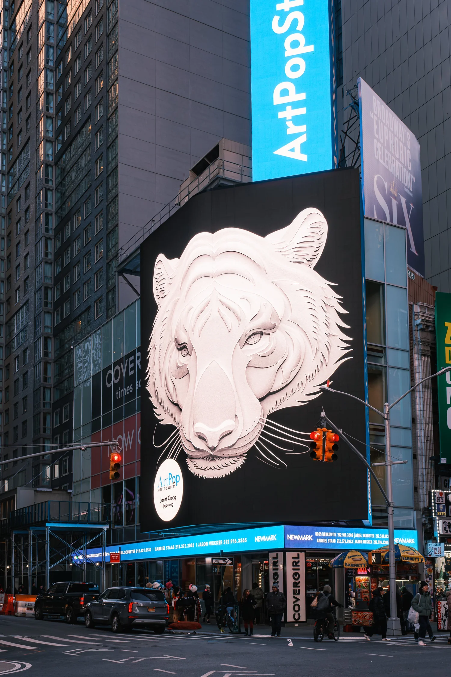 ArtPop Artist Exhibit in Times Square NYC — ArtPop Street Gallery