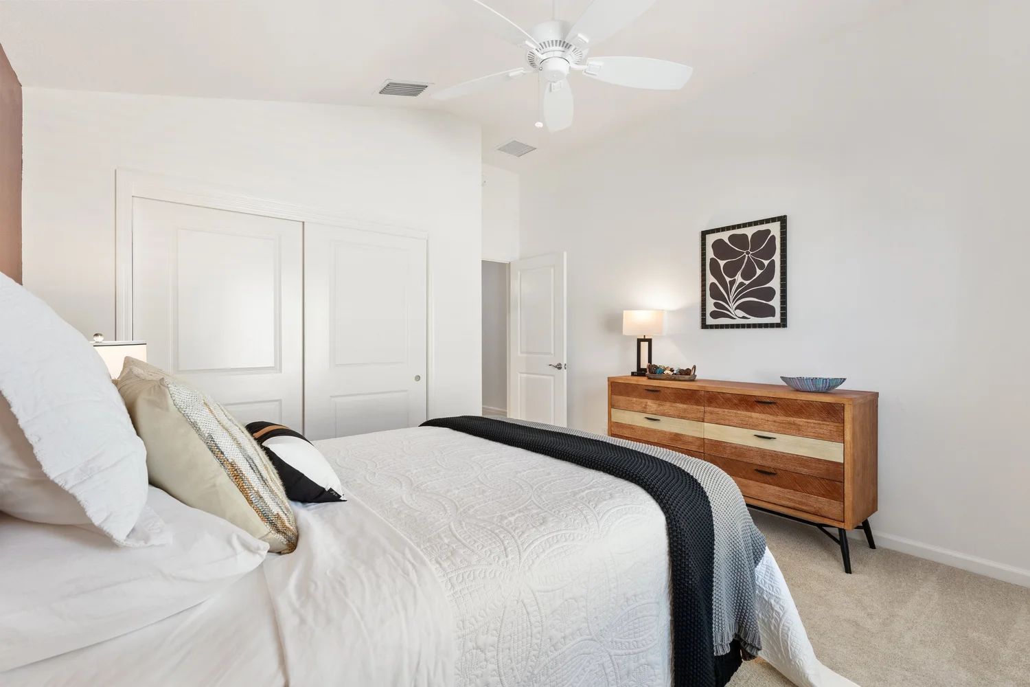 Clara’s Cottage Vacation Rental in The Villages, FL | Book Your Stay ...