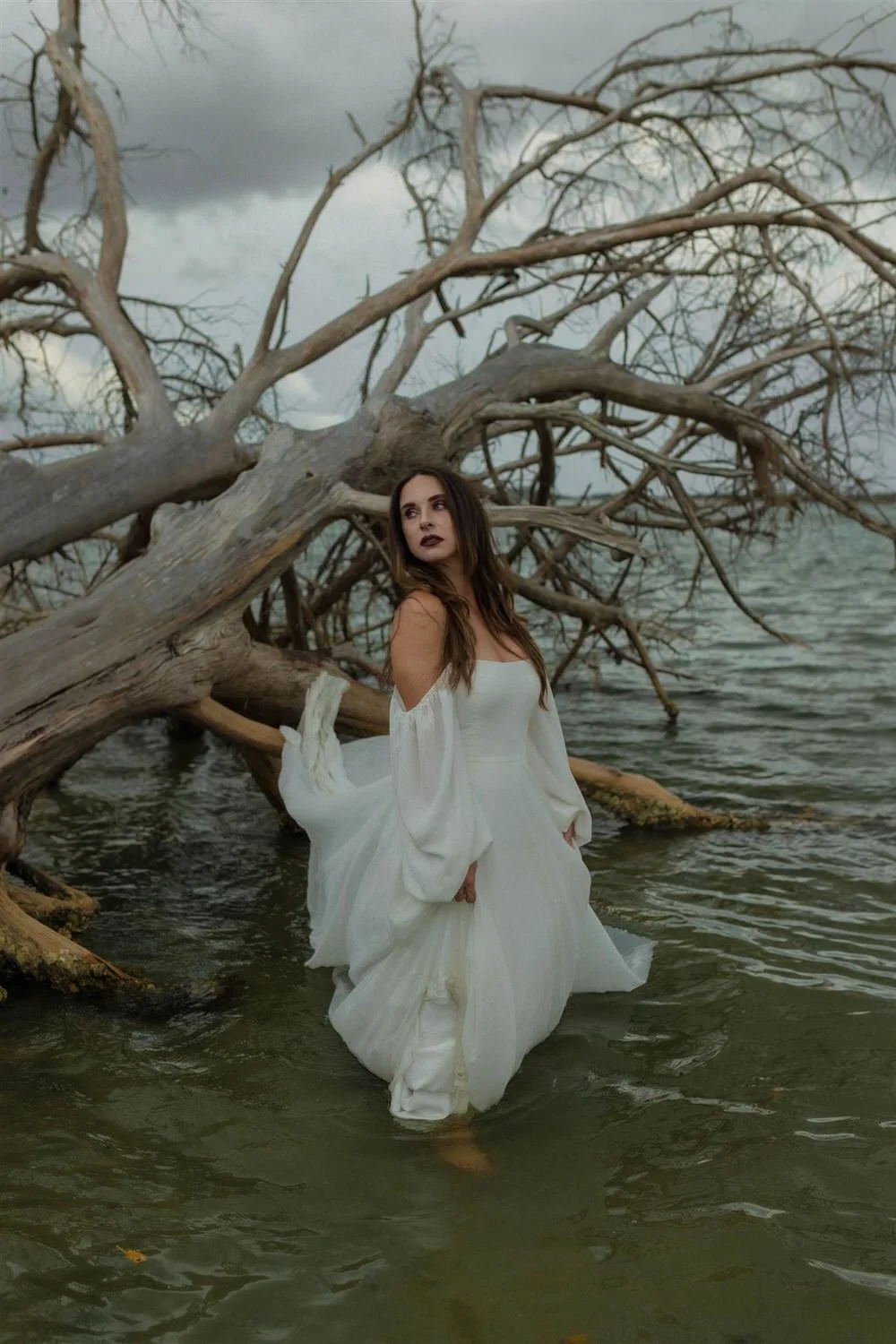10 Reasons you should book a trash the dress photoshoot. — Lena Christine