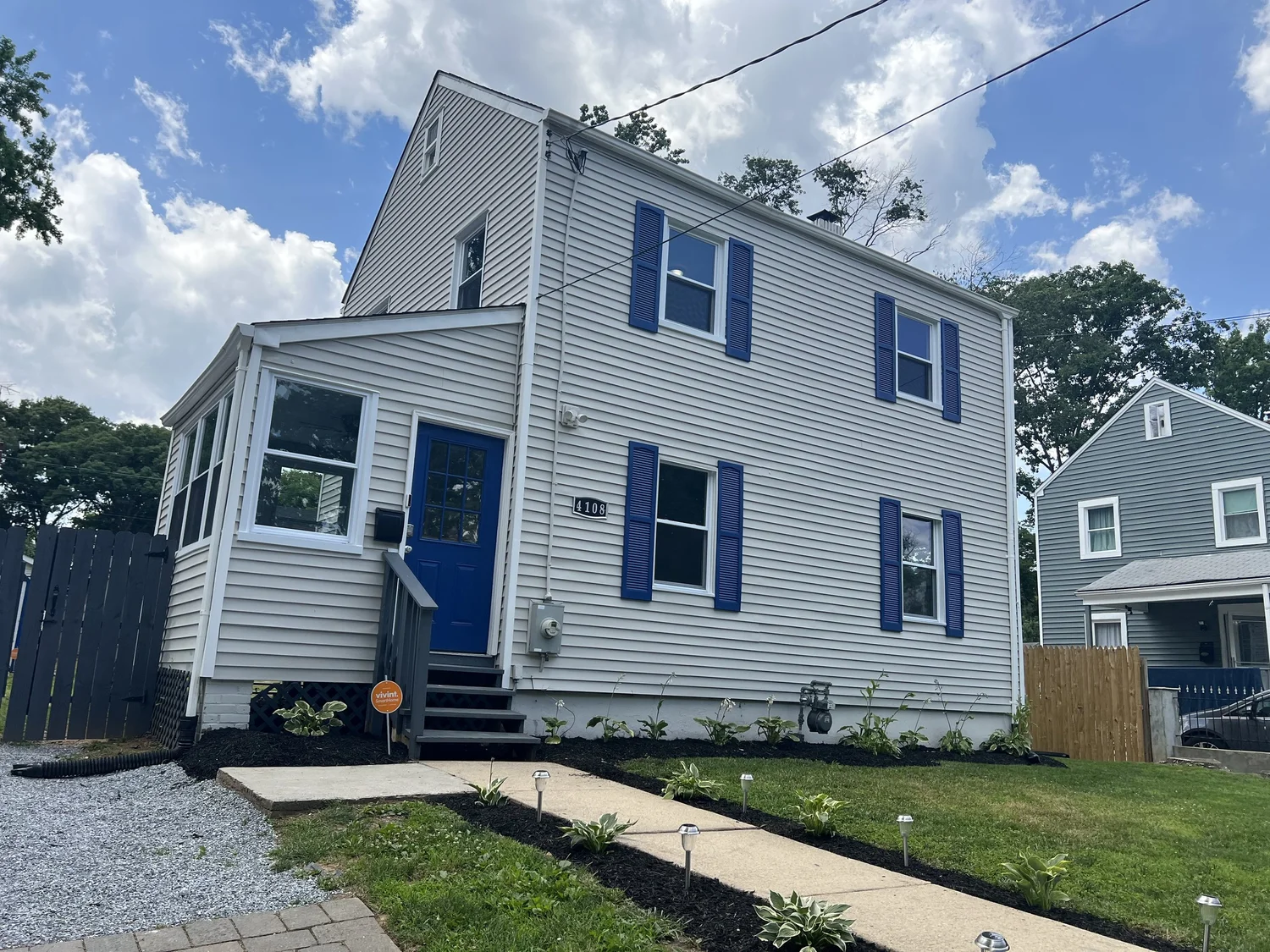 Gallery 3 — Double Dutch Enterprise | Flipping in the USA!