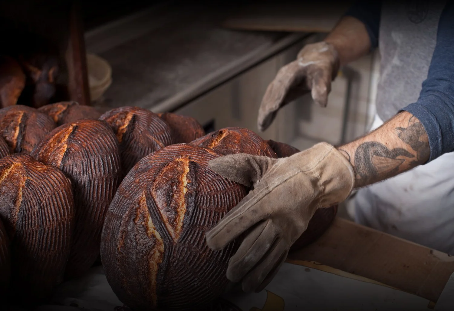 LODGE BREAD