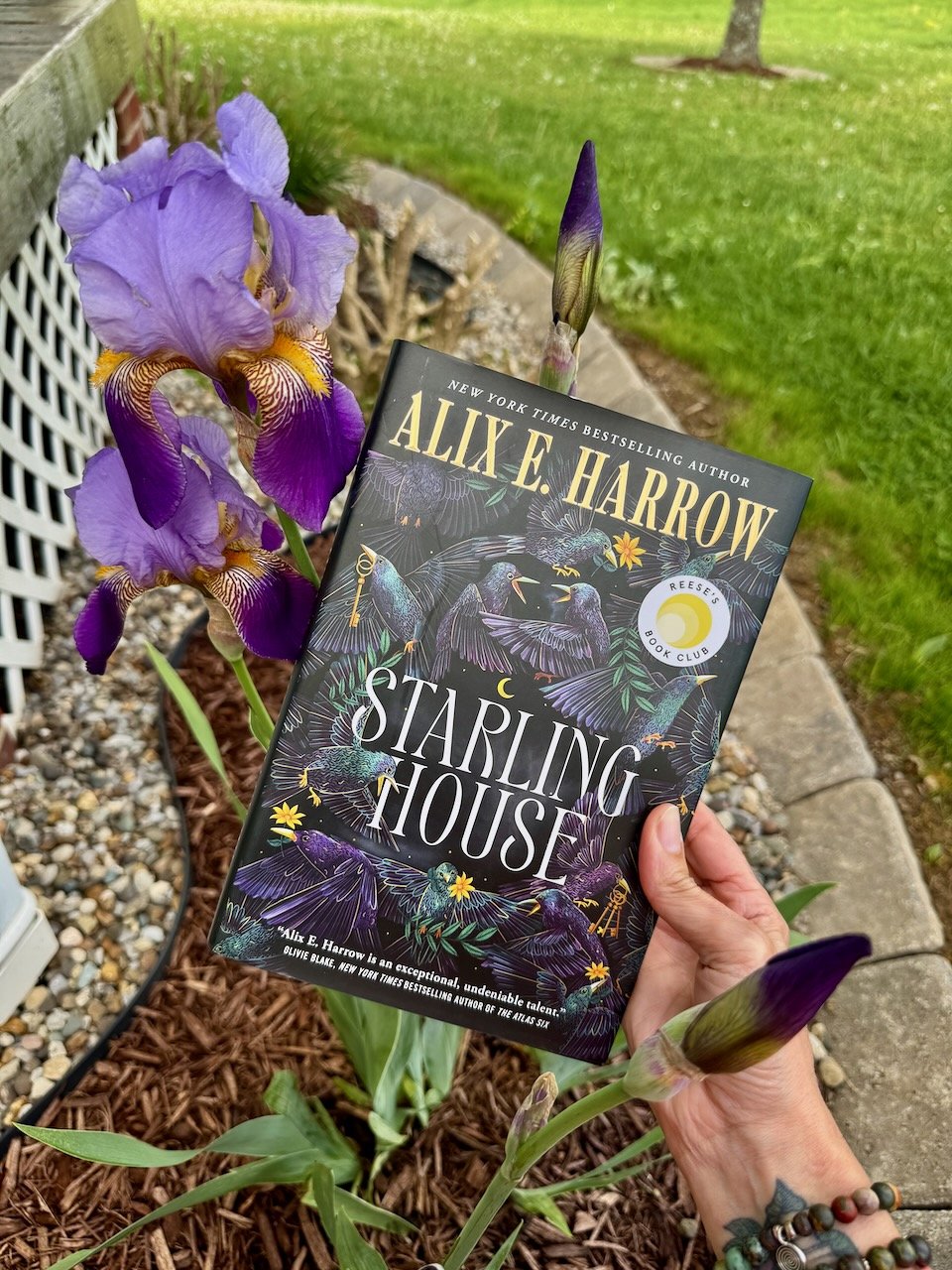 Starling House (by Alix E. Harrow) — A Book and A Dog
