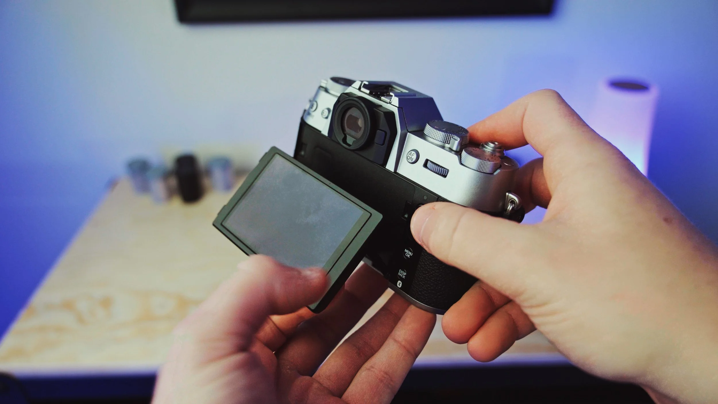Fuji X-T50 vs. X-T5 – Why I Chose the X-T5 — MEDIA BY AV