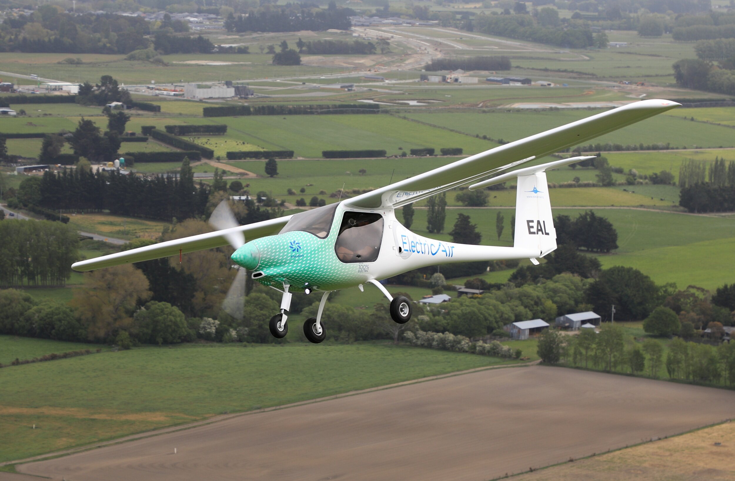 New Zealand’s first electric plane takes off in Christchurch - Chris ...