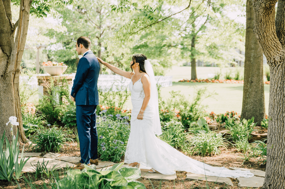 Mia + Christopher’s Elegant Lodge at Turning Stone Wedding | Brittany ...