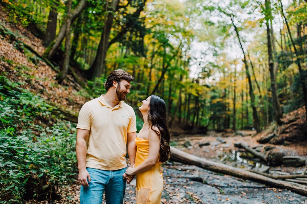 Carly + Hunter’s Foggy Photoshoot at Labrador Hollow | Brittany ...