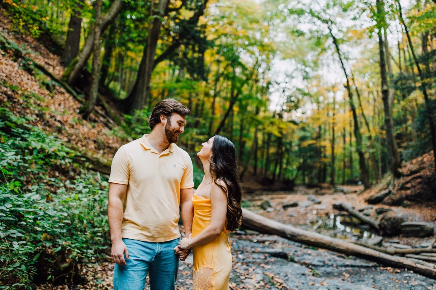 Carly + Hunter’s Foggy Photoshoot at Labrador Hollow | Brittany ...