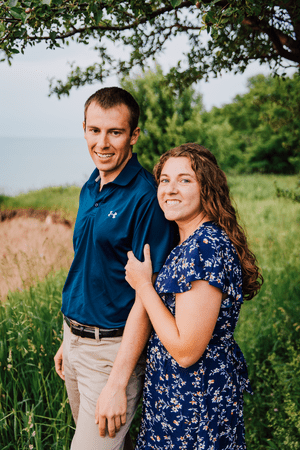 Erin & Ben’s Summer Engagement Photos at the Lake Ontario Bluffs ...