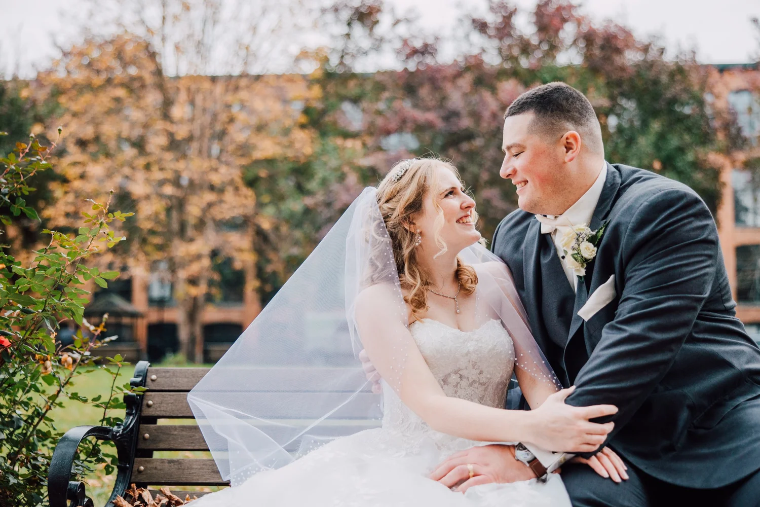 Hannah + Ross’ Traditional Fall Wedding at Embassy Suites Hilton ...