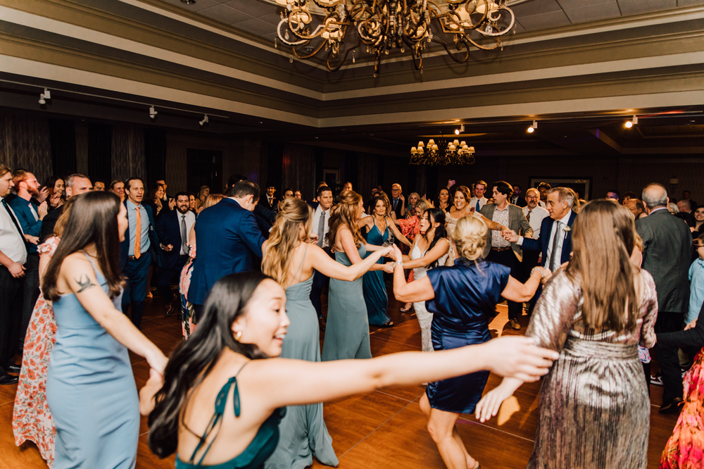 Mia + Christopher’s Elegant Lodge at Turning Stone Wedding | Brittany ...