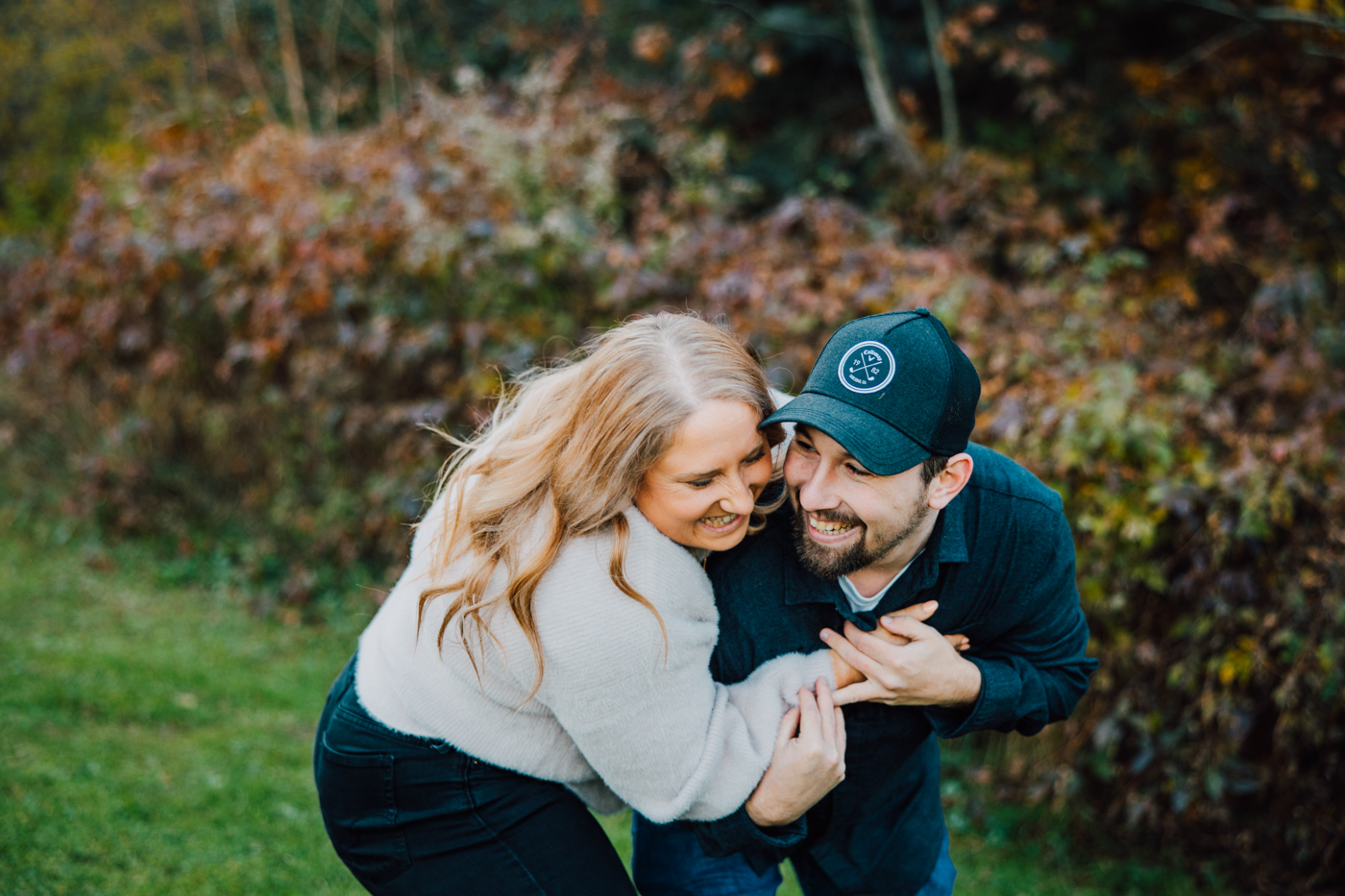 Rachel + Jeff’s Fall Engagement Photos at Fallbrook Lodge | Brittany ...