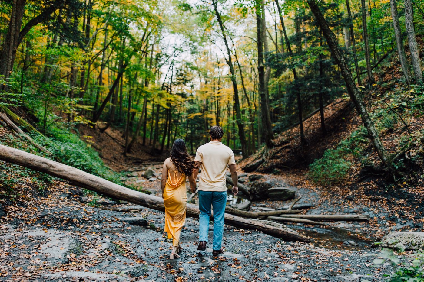 Carly + Hunter’s Foggy Photoshoot at Labrador Hollow | Brittany ...