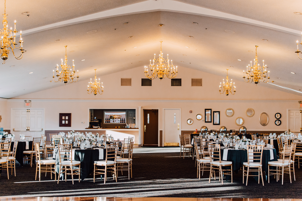 Dana + Ben’s Elegant Wedding at Traditions at the Links — Brittany ...