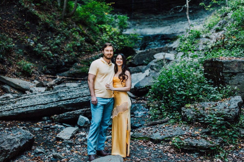 Carly + Hunter’s Foggy Photoshoot at Labrador Hollow | Brittany ...