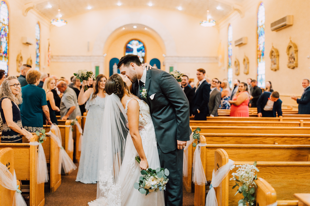 Janet + Ray’s Charming Wedding at Springside Inn | Brittany Juravich ...